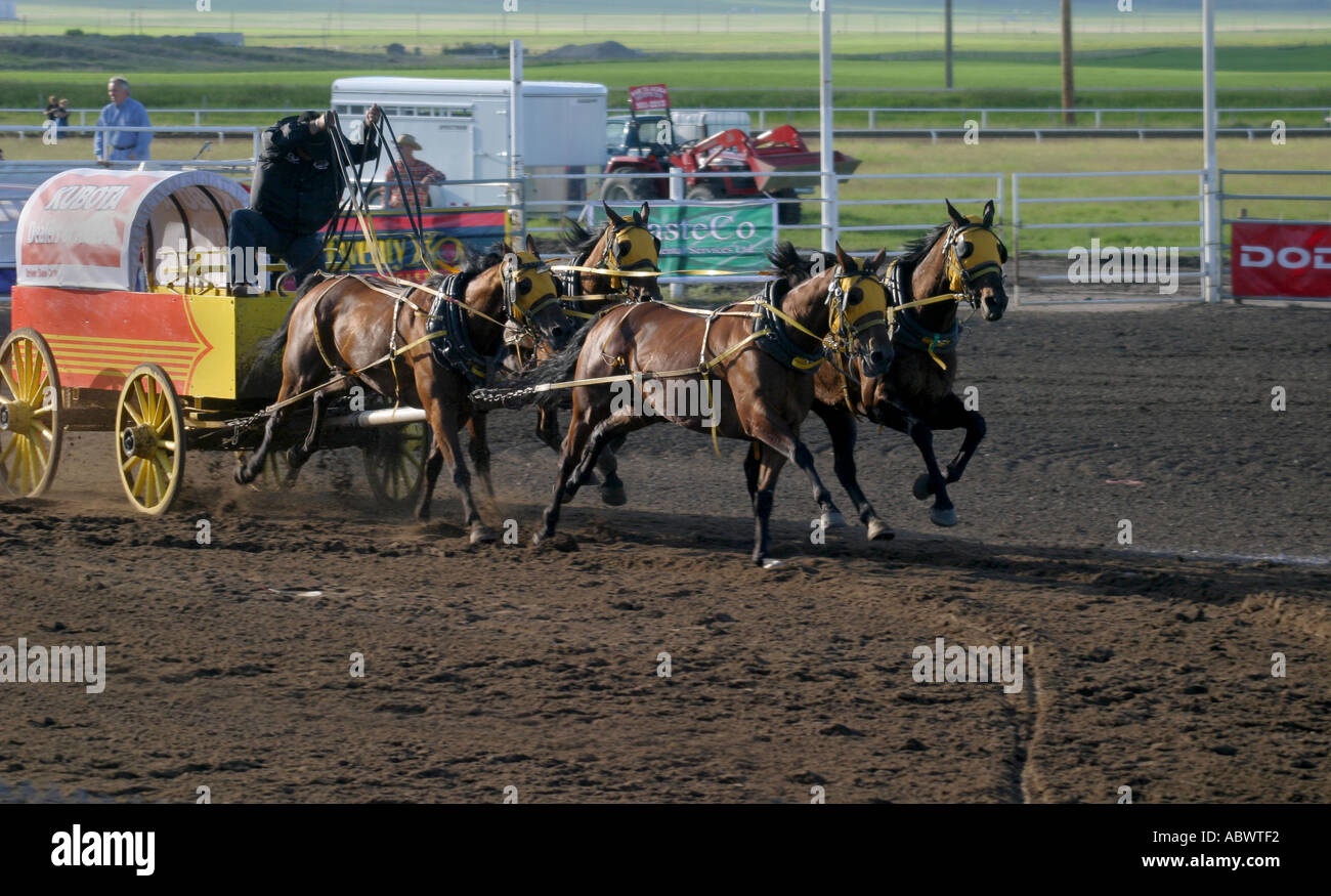 Wheels running hi-res stock photography and images - Alamy