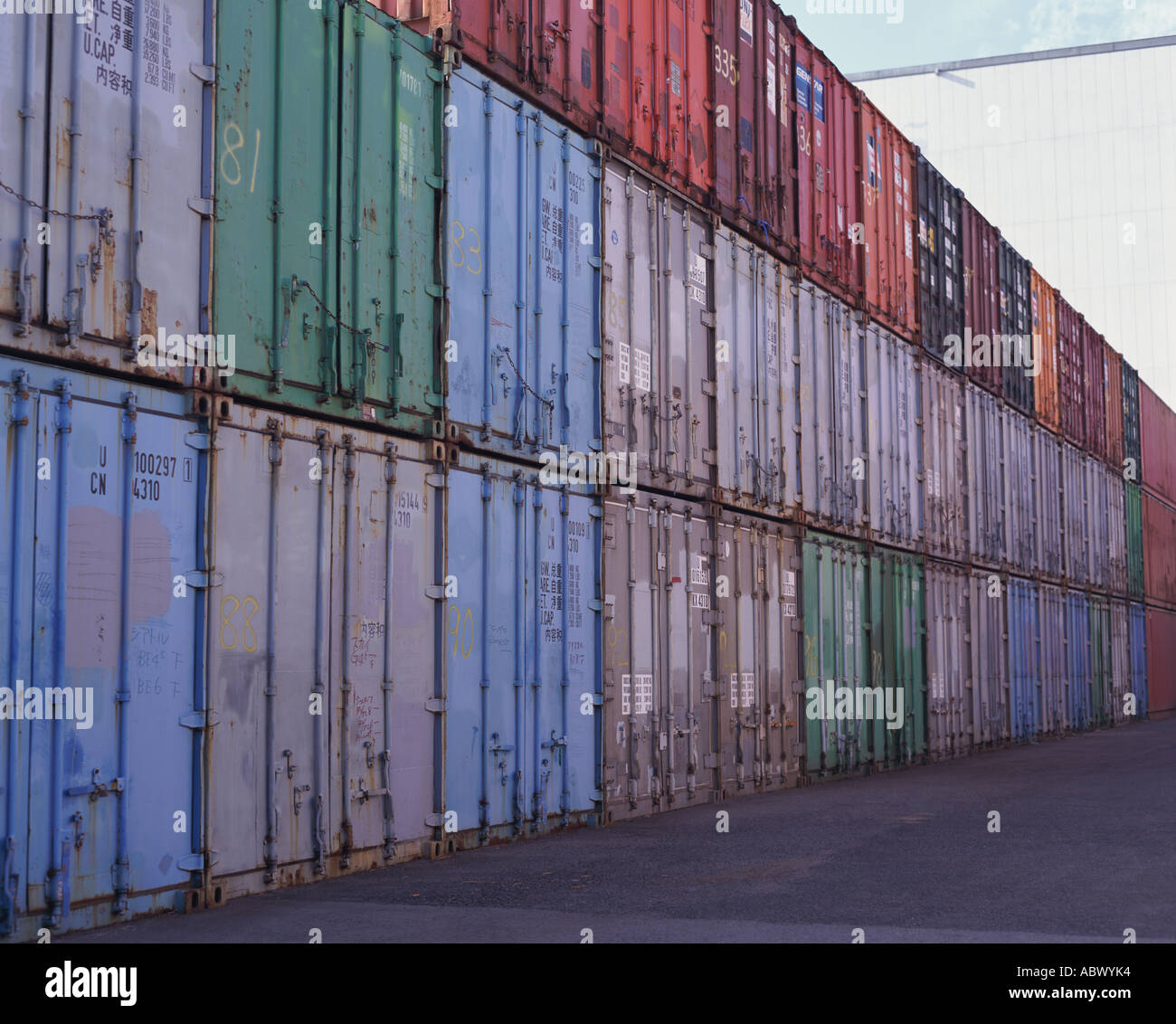Numbered containers hi-res stock photography and images - Alamy
