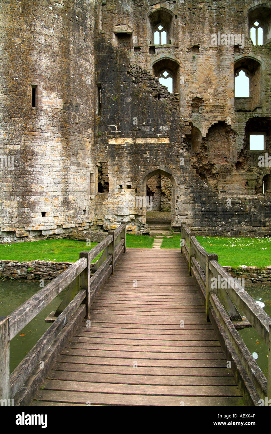 NUNNEY CASTLE. SOMERSET. ENGLAND. UK Stock Photo - Alamy