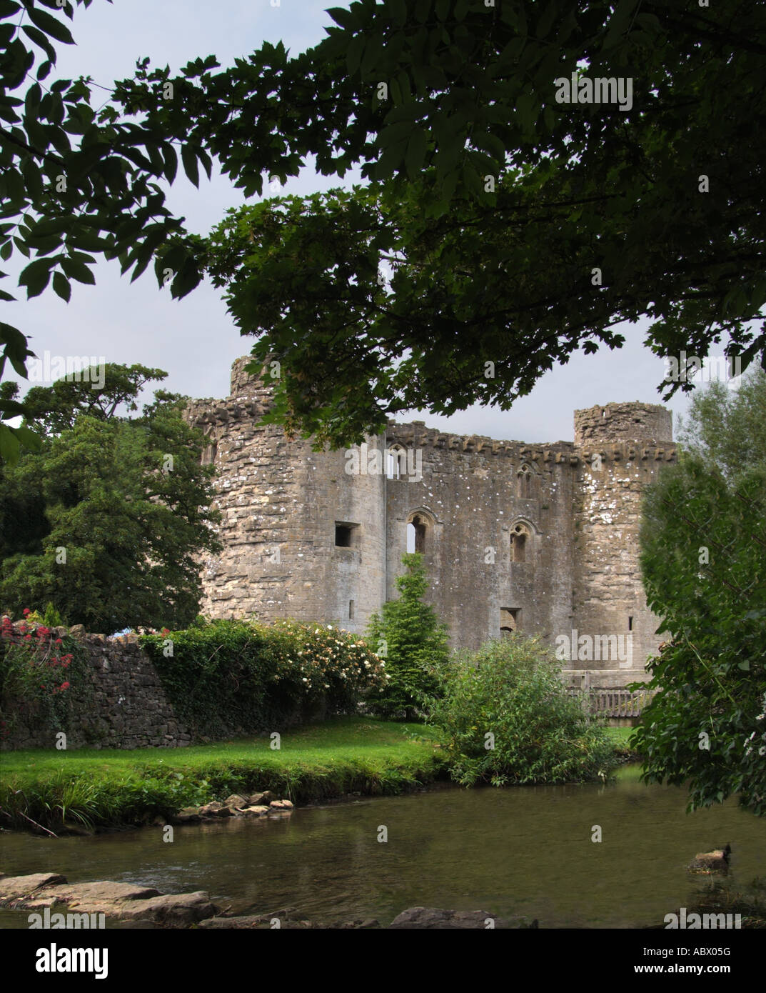 NUNNEY CASTLE. SOMERSET. ENGLAND. UK Stock Photo - Alamy