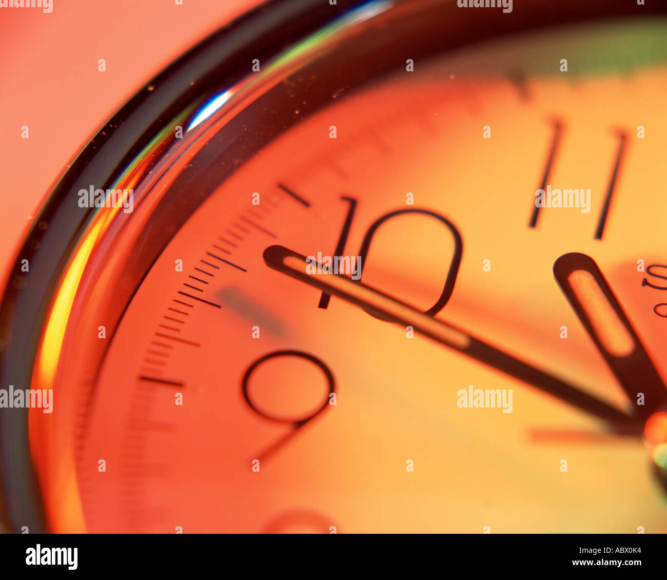 Close up of an analog clock Stock Photo - Alamy