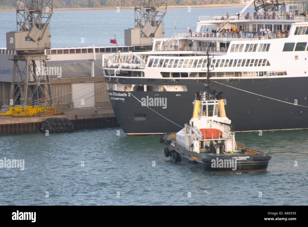 Cunard container ship hi-res stock photography and images - Alamy