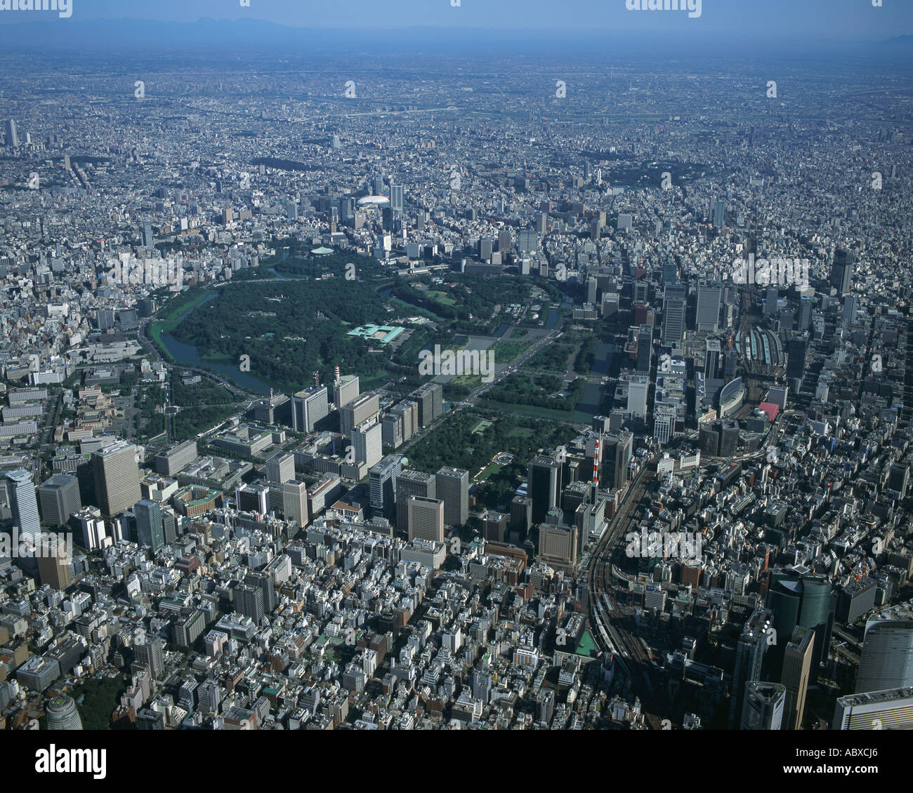 Tokyo imperial palace aerial hi-res stock photography and images - Alamy