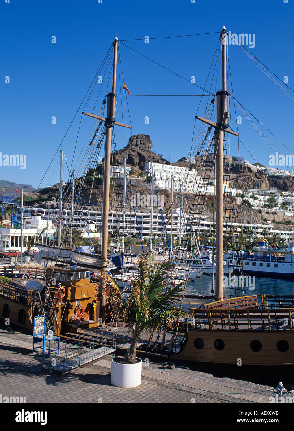 Puerto rico gran canaria kanaren hi-res stock photography and images ...