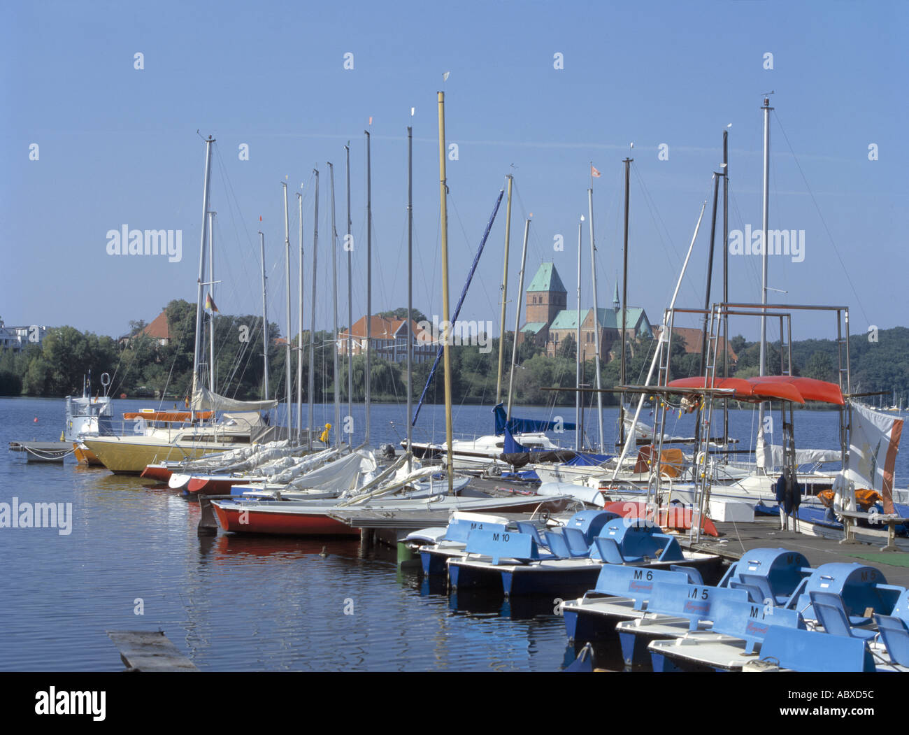Ratzeburg dom hi-res stock photography and images - Alamy