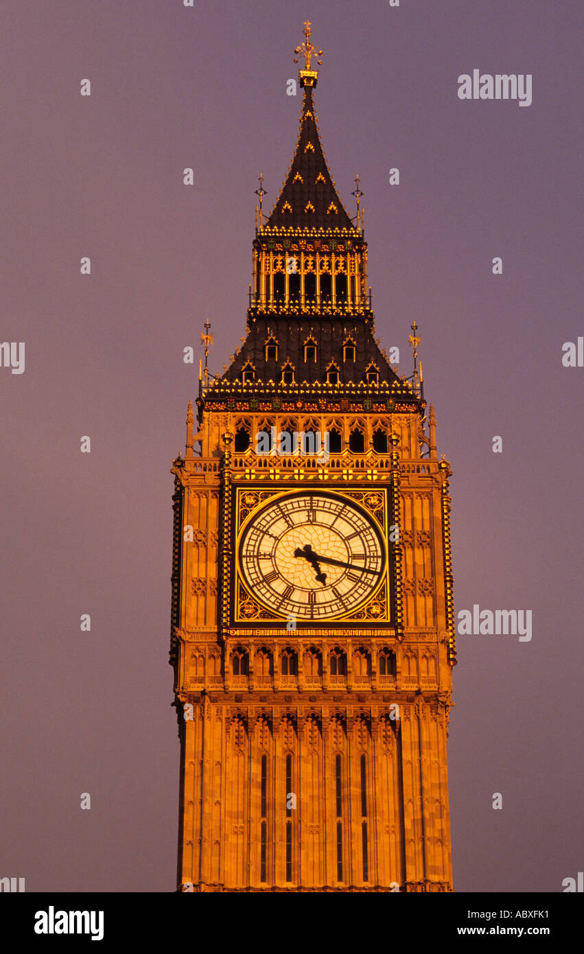 Gothic Street Night London High Resolution Stock Photography and Images ...