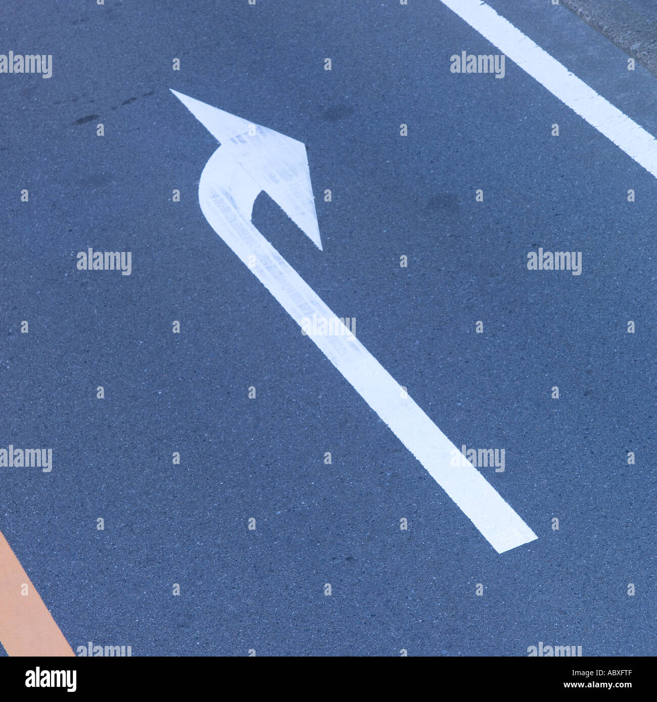 Arrow osaka hi-res stock photography and images - Alamy