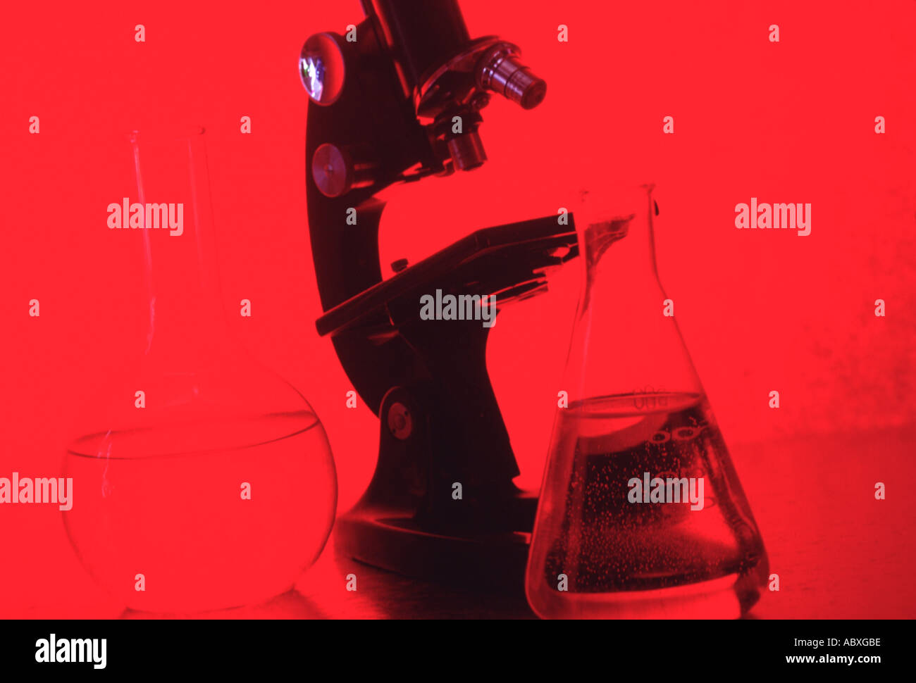 Microscope eye piece hi-res stock photography and images - Alamy