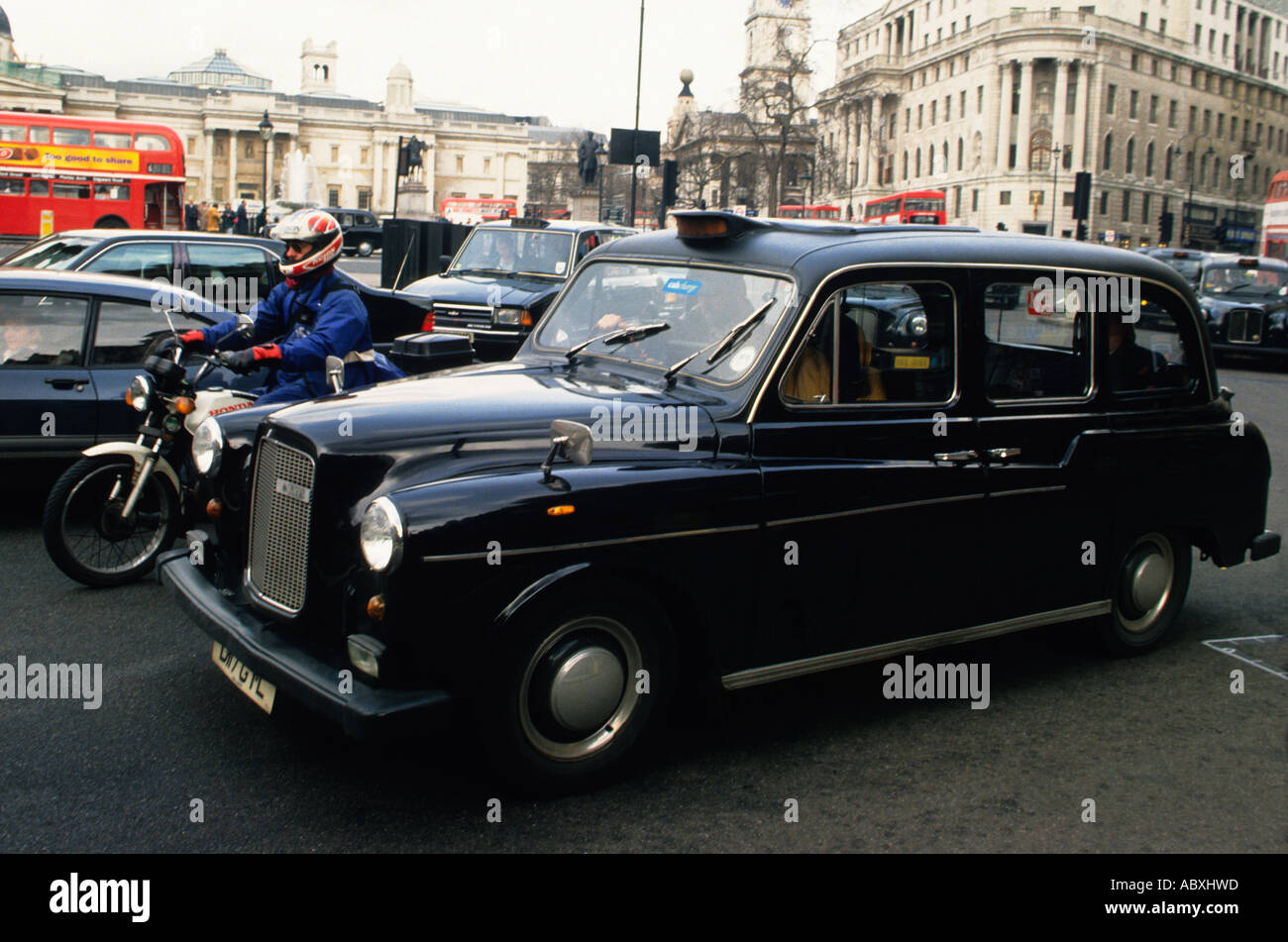 Motorcyclist in london traffic hi-res stock photography and images - Alamy