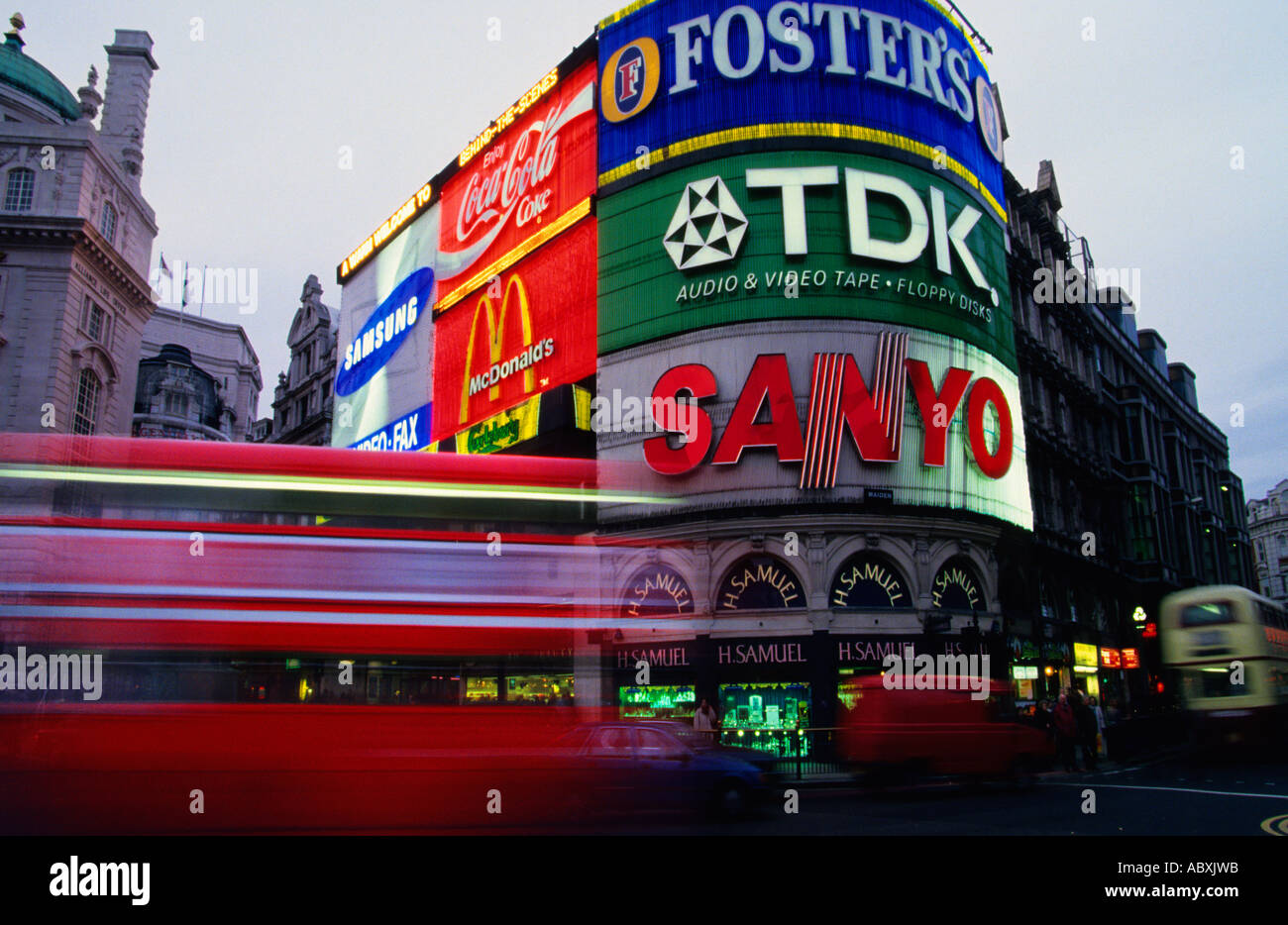 England Great Britain United Kingdom London UK Piccadilly Circus Stock ...