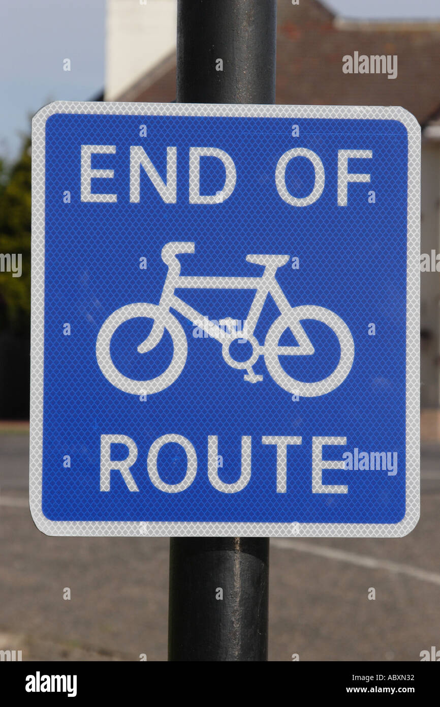 End of Cycle Route Sign Stock Photo - Alamy