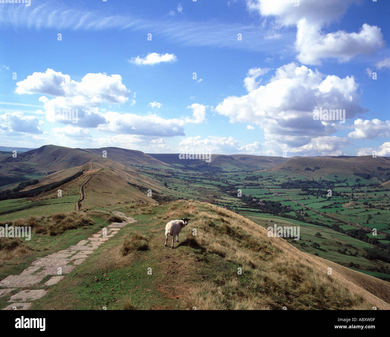 View from Lose Hill along the Great Ridge to Edale, Mam Tor and Kinder ...