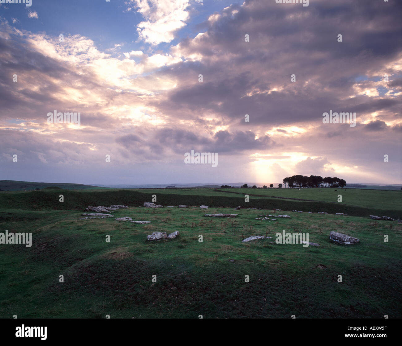 Arbor Low stone circle near Middleton in England's Peak District ...
