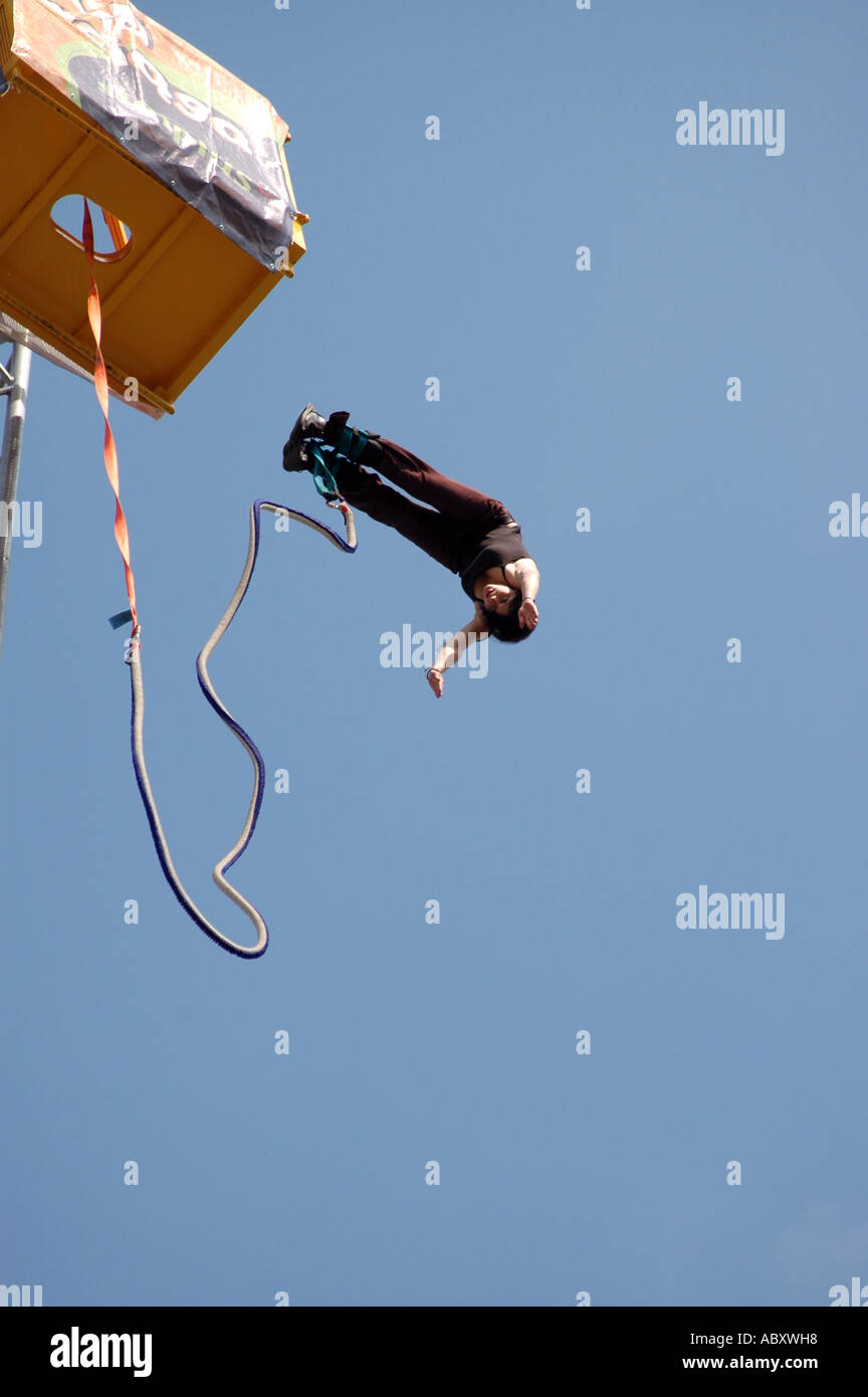Bungee jump woman caucasian hi-res stock photography and images - Alamy