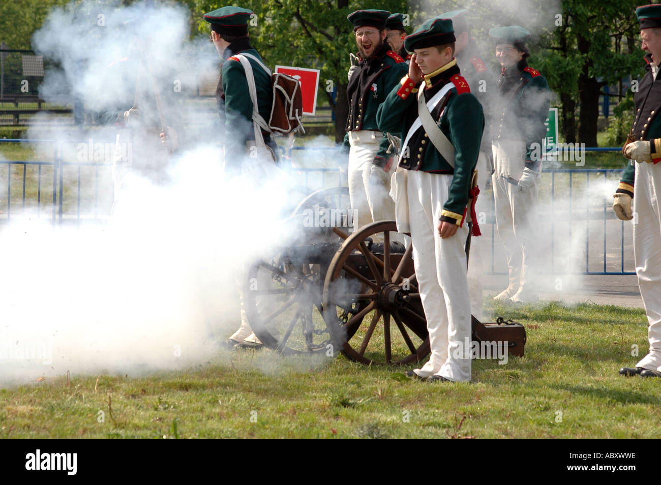 fire a cannon Stock Photo - Alamy
