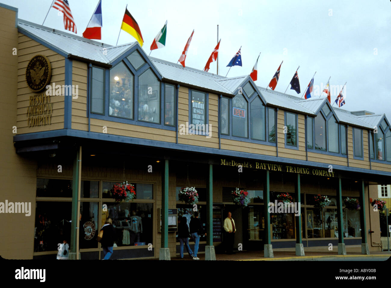 Usa shop shopping flags hi-res stock photography and images - Alamy
