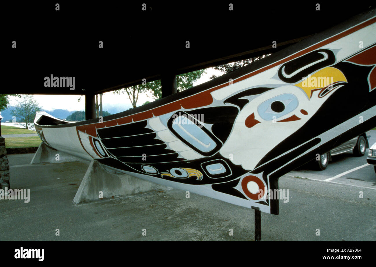 Tlingit Canoe High Resolution Stock Photography and Images - Alamy