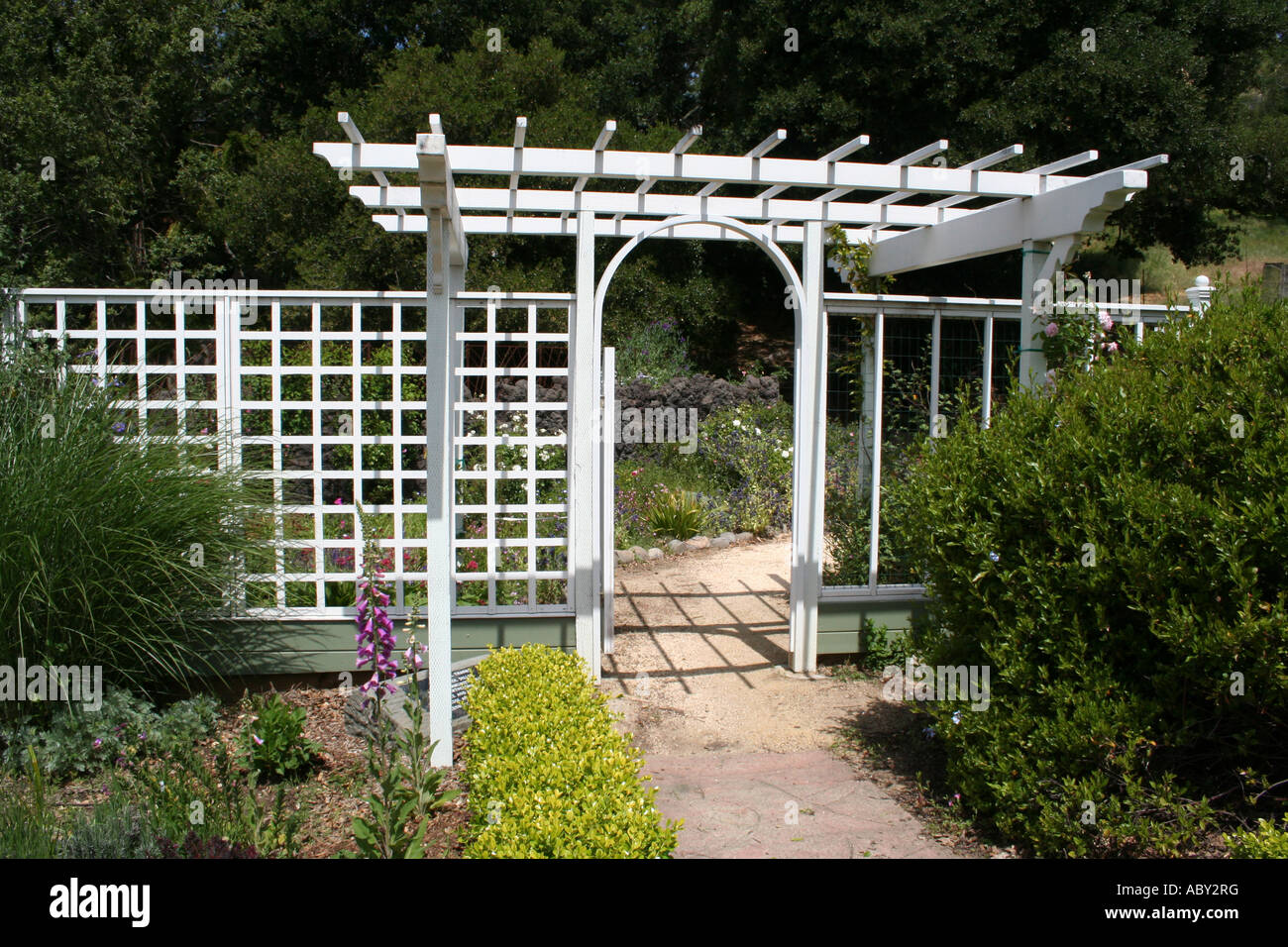 white arbor, Falkirk mansion, San Rafael California, USA Stock Photo ...