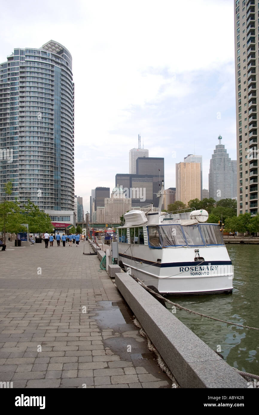 Toronto harbor front Stock Photo - Alamy