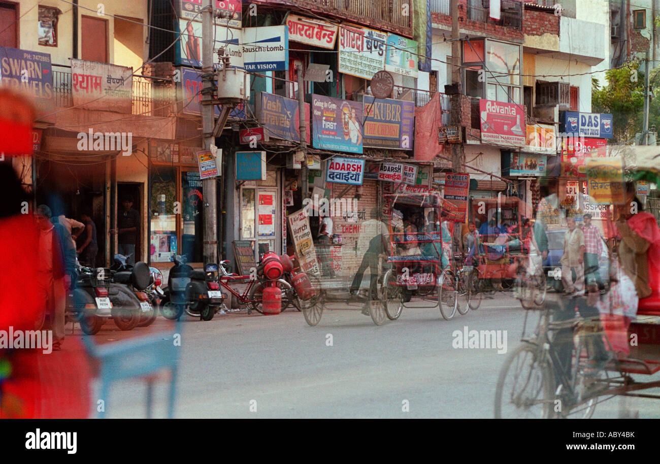 Chaotic street scene in Delhi, India Stock Photo - Alamy