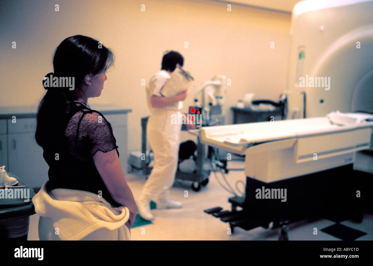 Mri brain scan child hi-res stock photography and images - Alamy