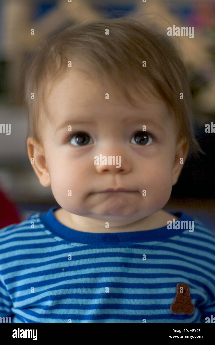 Puzzled look hi-res stock photography and images - Alamy