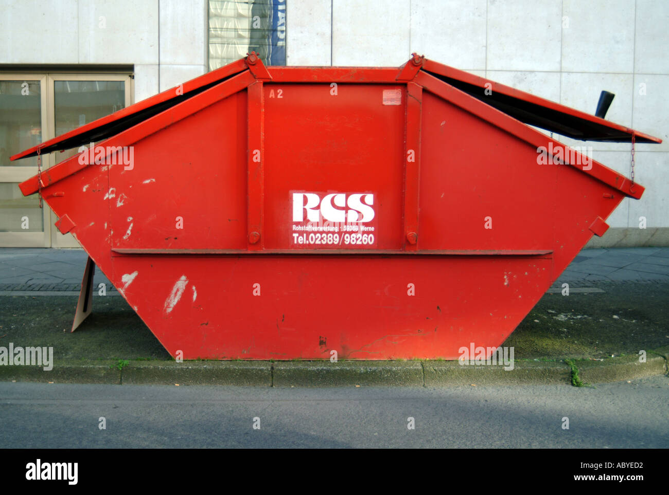 Large red skip hi-res stock photography and images - Alamy