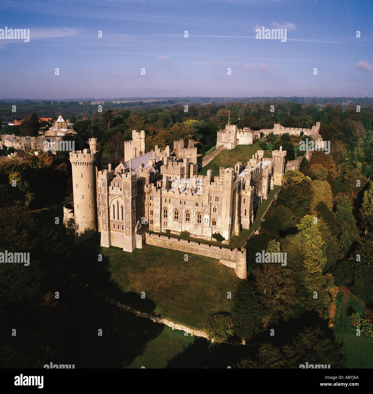 Aerial view arundel castle arundel hi-res stock photography and images ...