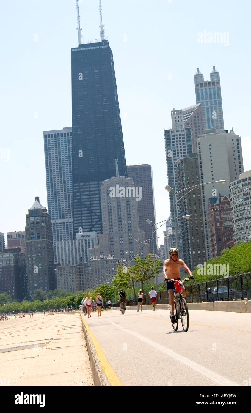 Chicago Lake Front Path Stock Photo - Alamy