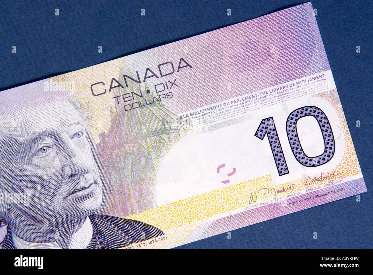 Canadian dollar bill 10 hi-res stock photography and images - Alamy