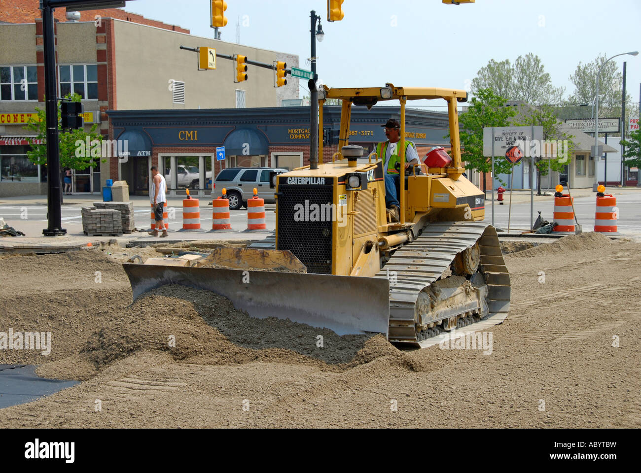 large industrial steam roller road making machinery and equipment is ...