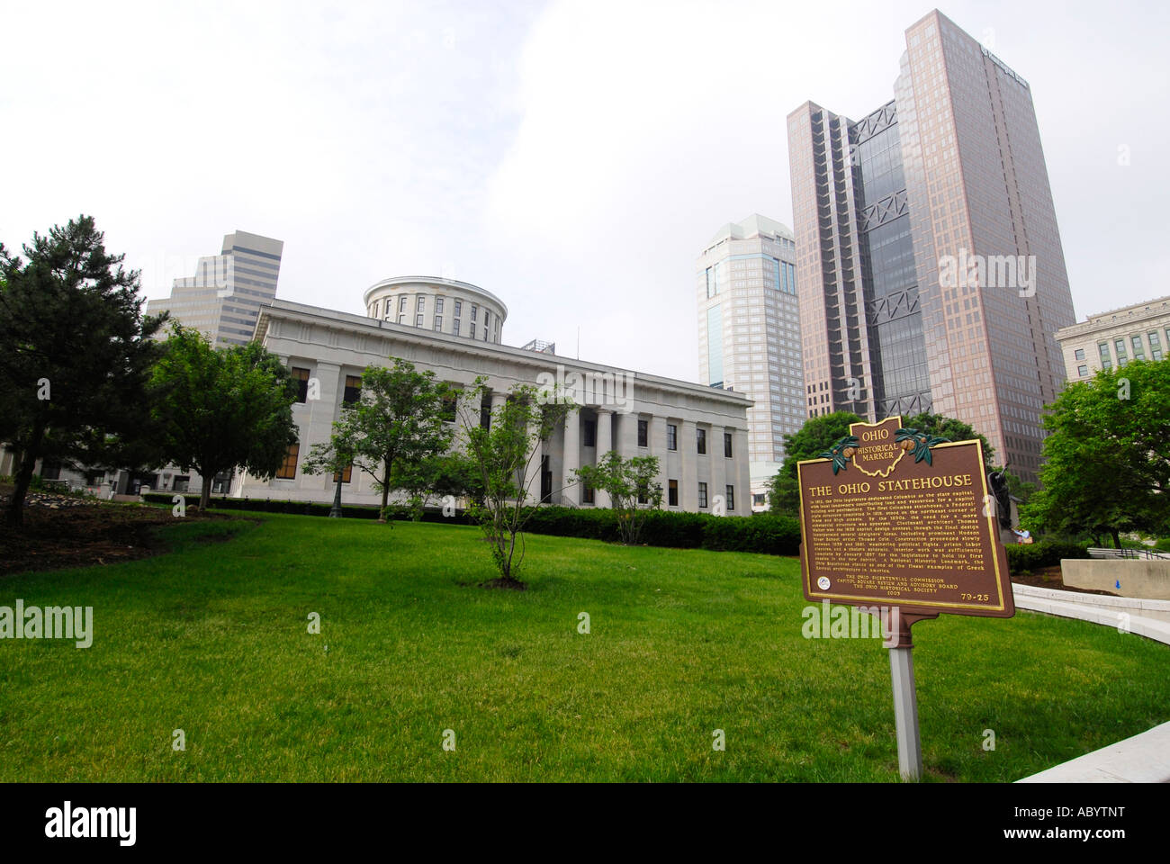 The State Capitol Building at Columbus Ohio OH Stock Photo - Alamy