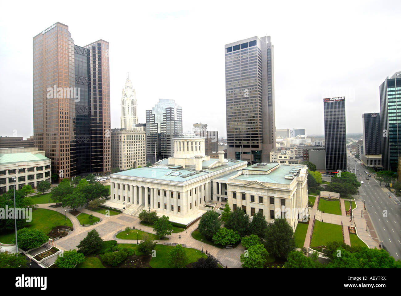 The State Capitol Building at Columbus Ohio OH Stock Photo - Alamy