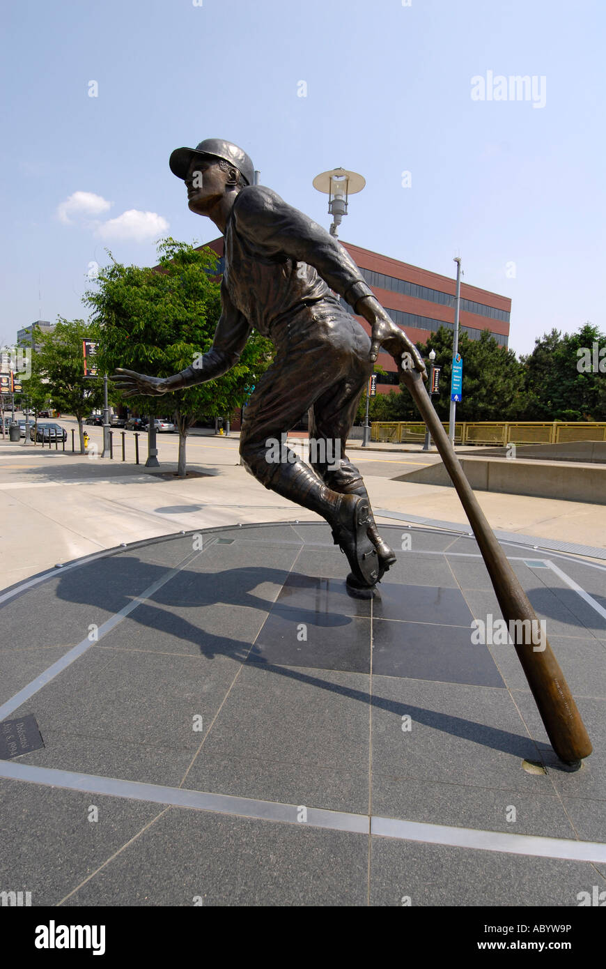 Roberto Clemente statue Stock Photo - Alamy