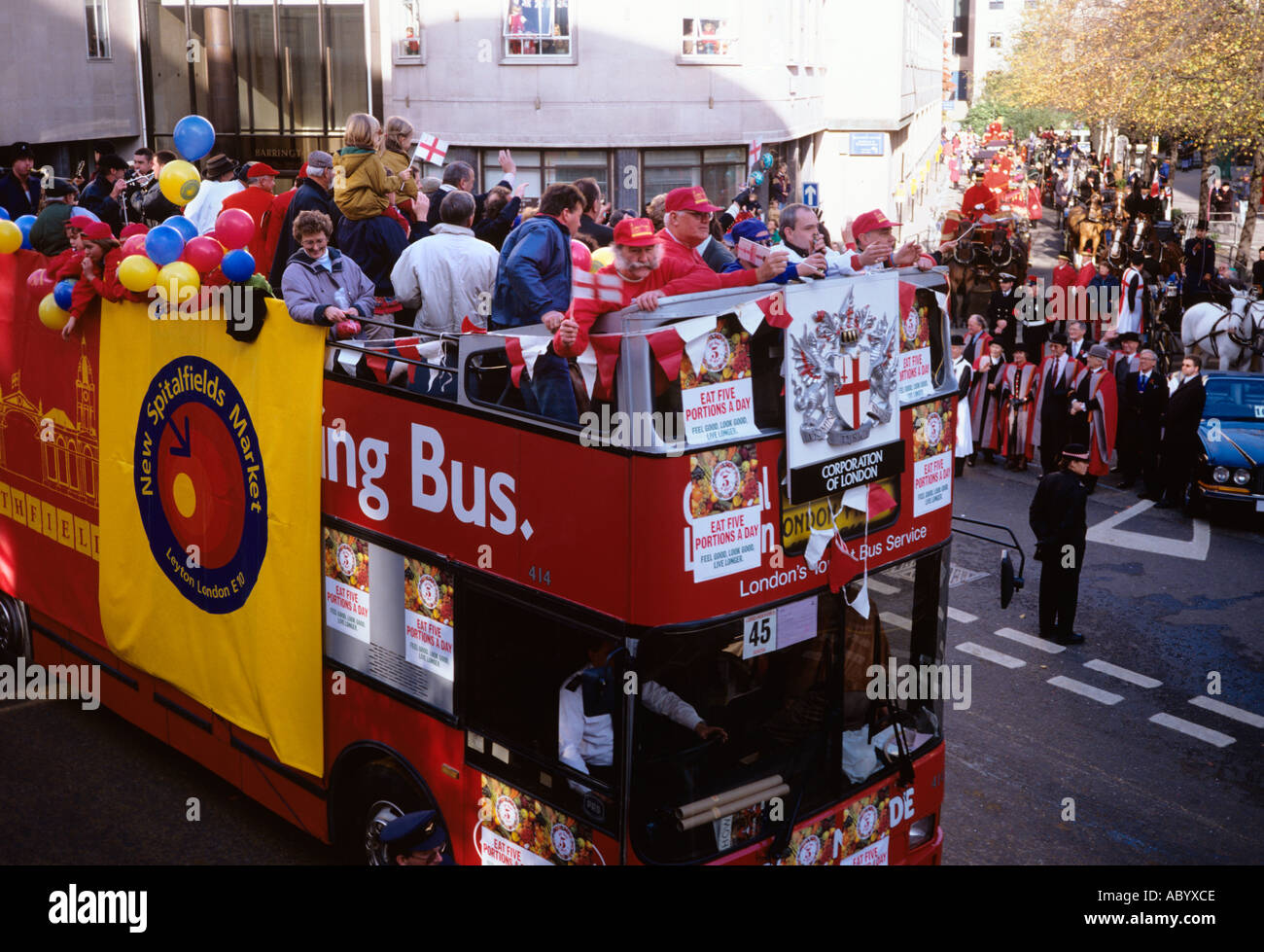 Lord mayors show float hi-res stock photography and images - Alamy