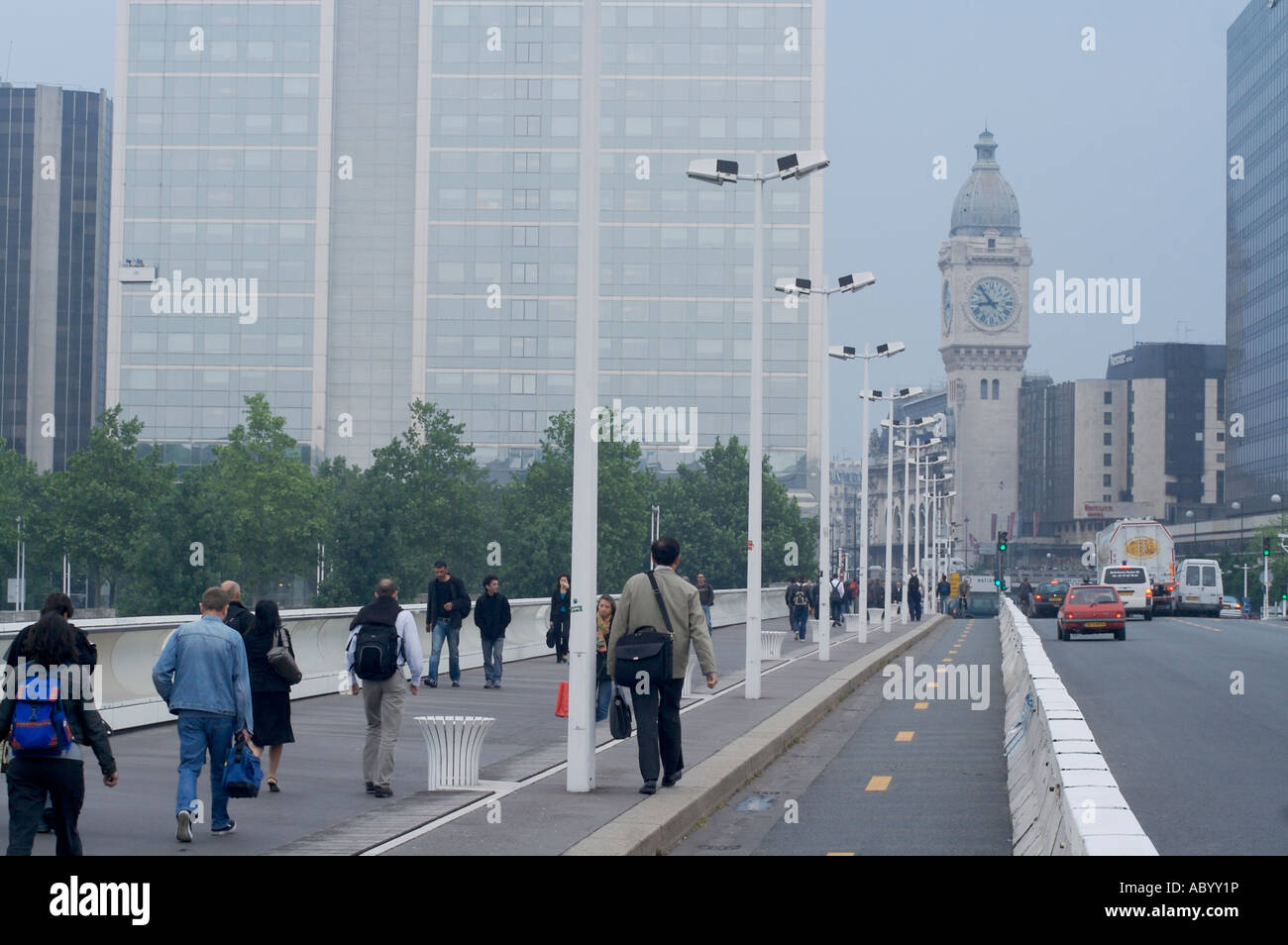 workers in paris Stock Photo - Alamy