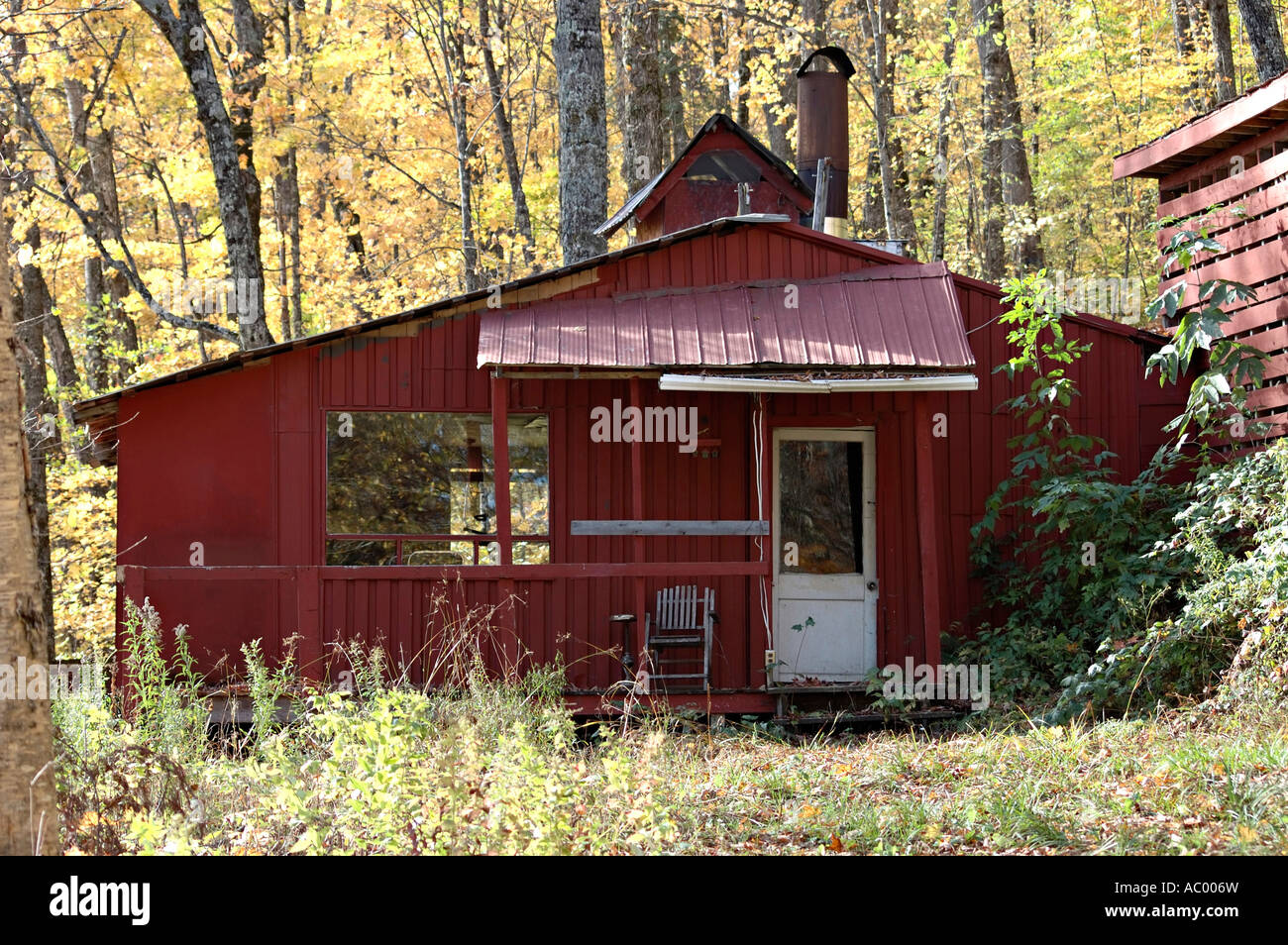 Maple syrup shed hi-res stock photography and images - Alamy