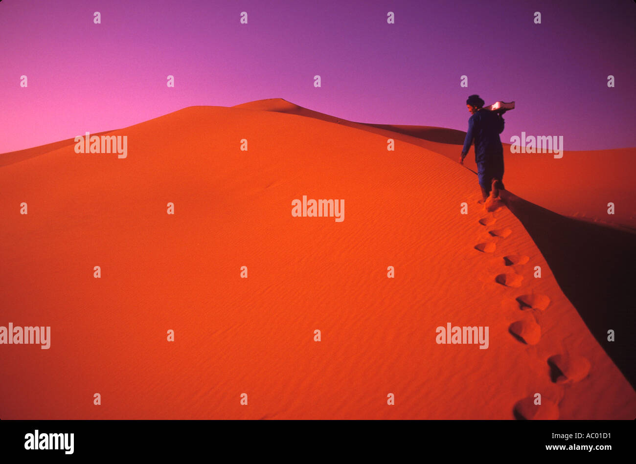 Sahara Desert at sunrise Morocco Stock Photo - Alamy