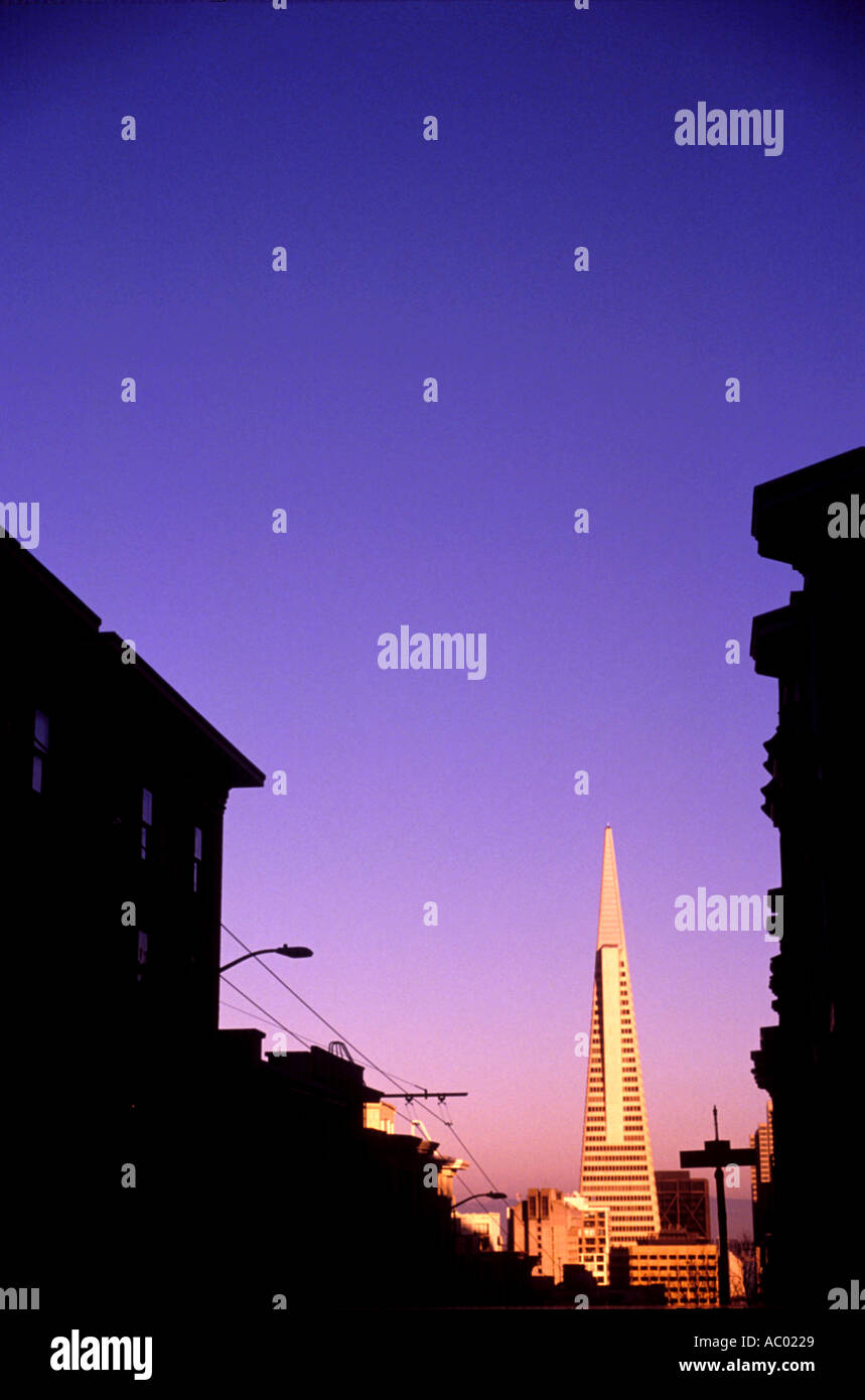Trans America building San Francisco CA Stock Photo - Alamy