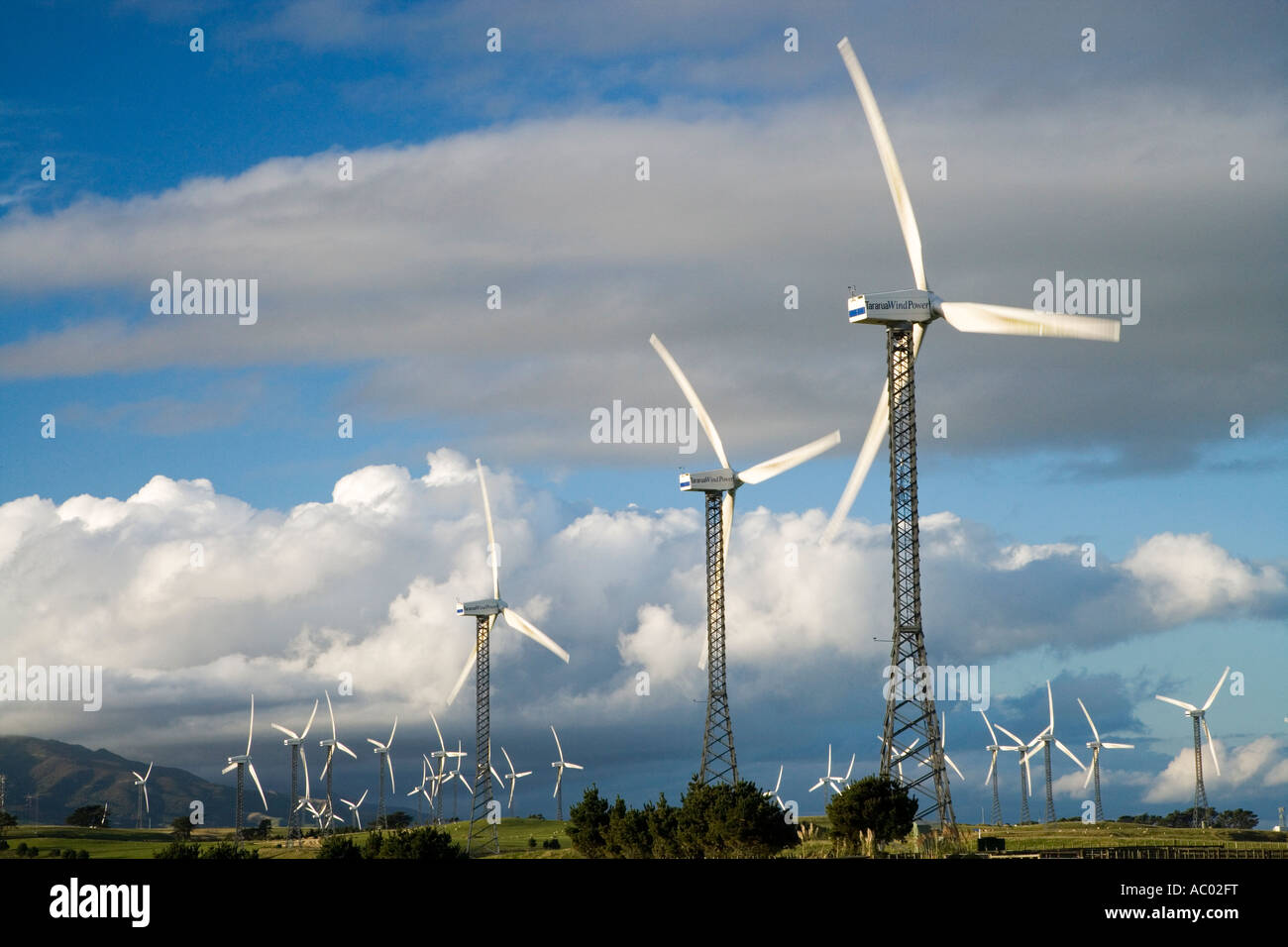 Tararua wind farm hi-res stock photography and images - Alamy