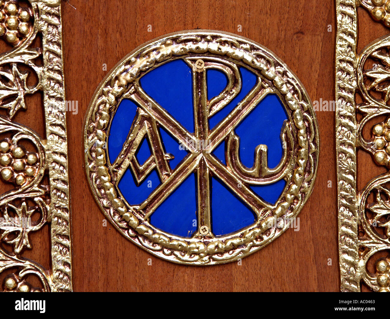 Candlestick stand hi-res stock photography and images - Alamy