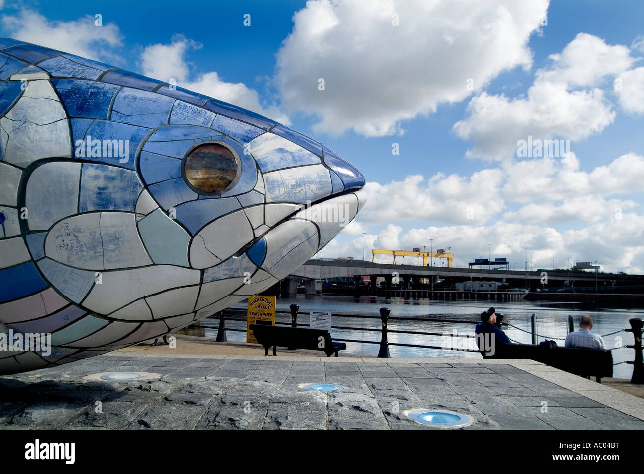 Big fish laganside belfast hi-res stock photography and images - Alamy