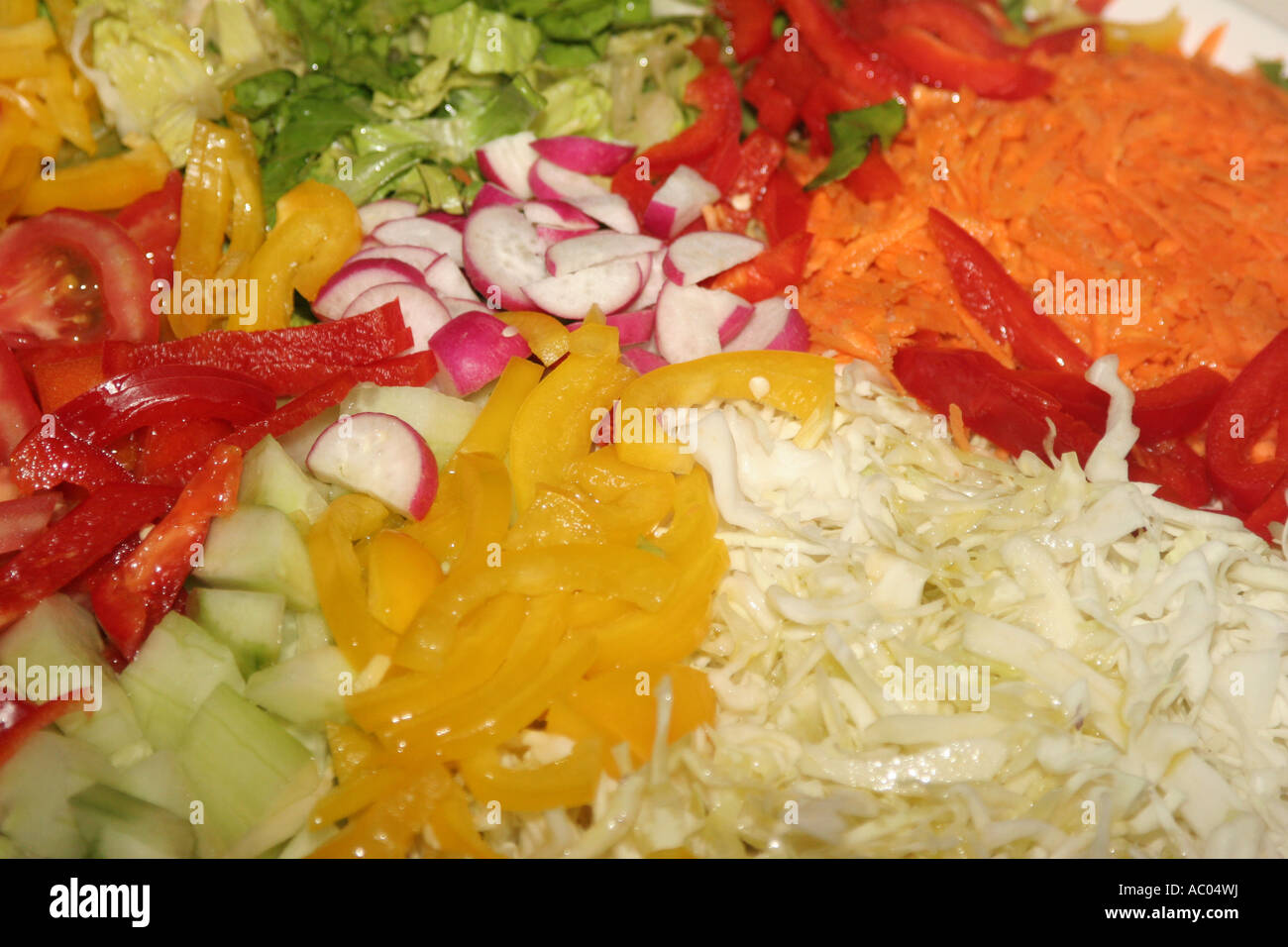 Colourful salad hi-res stock photography and images - Alamy