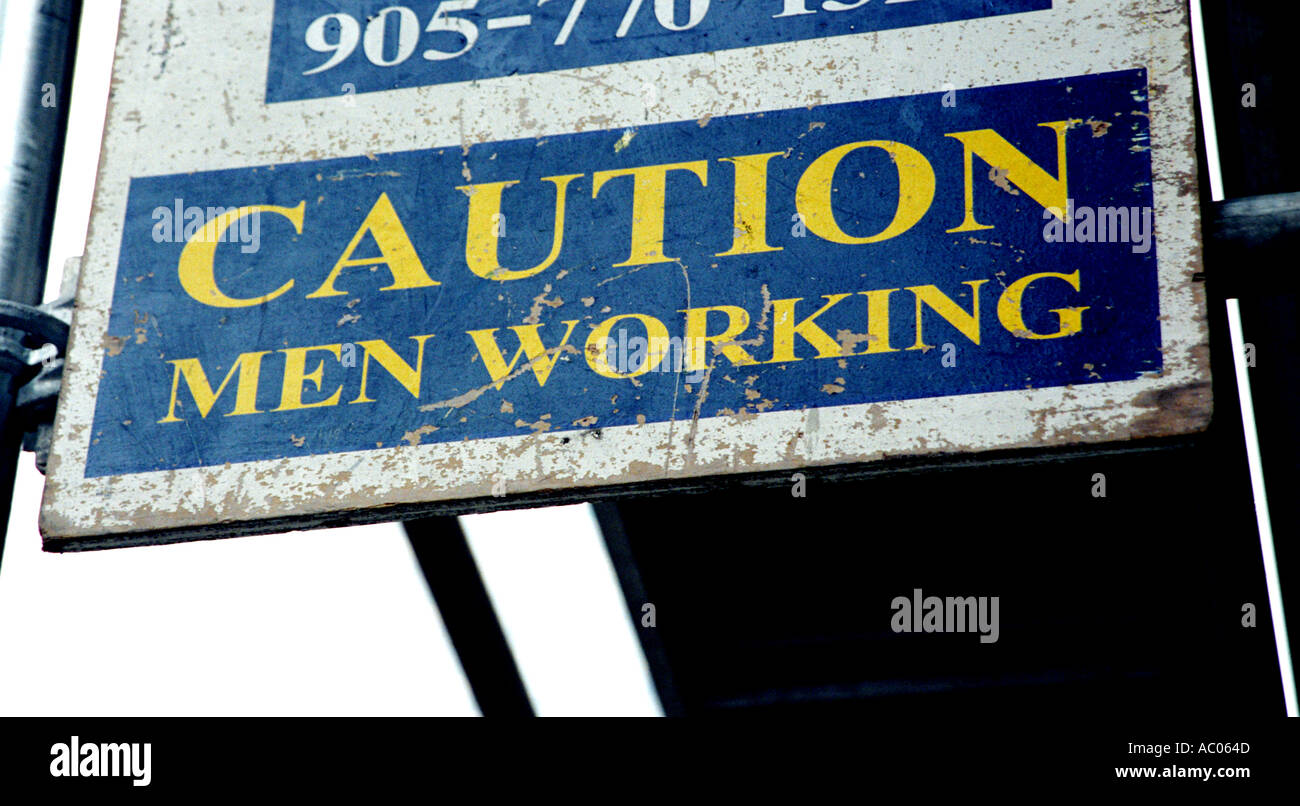 Men working on crane hi-res stock photography and images - Alamy