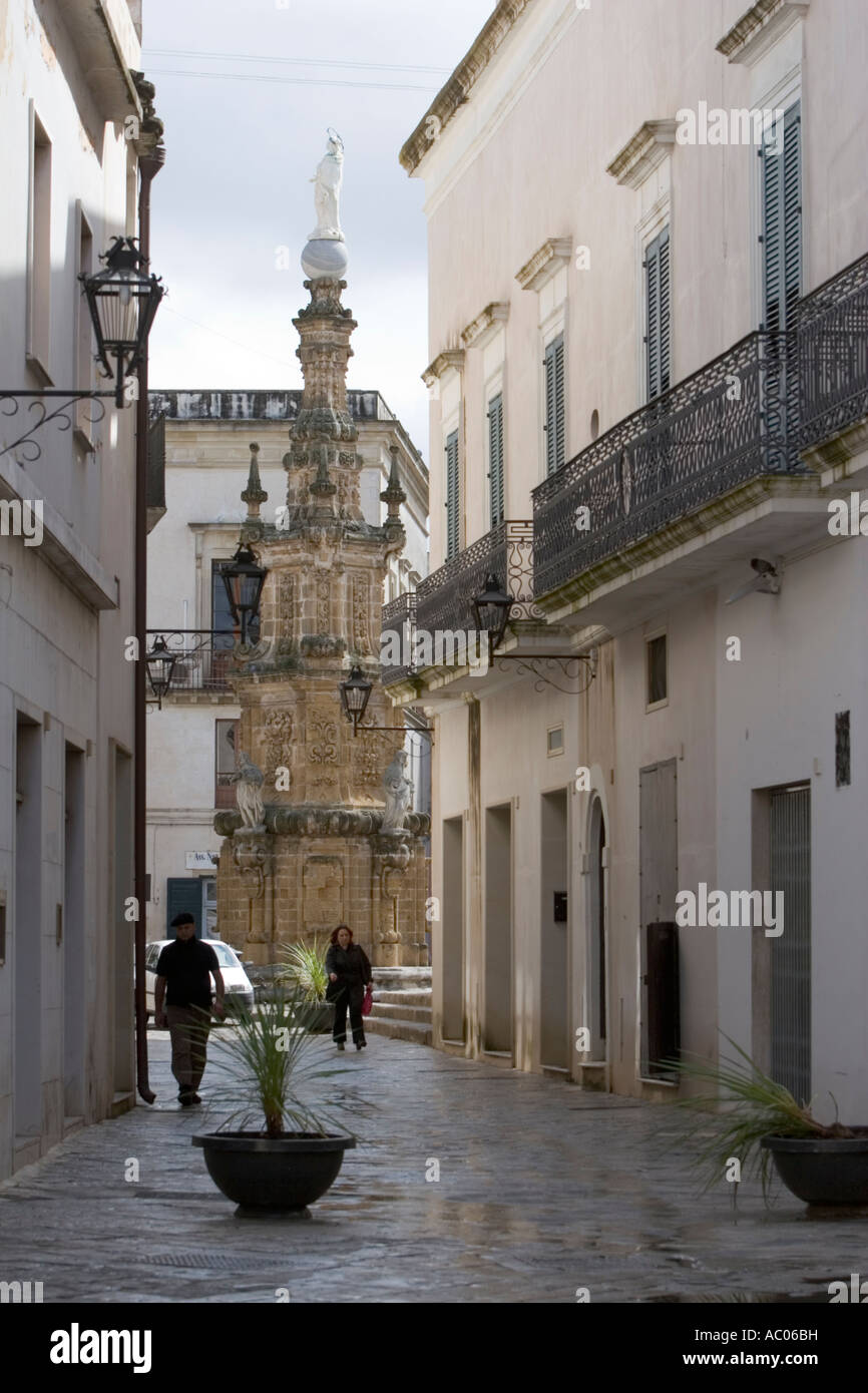 Salandra hi-res stock photography and images - Alamy