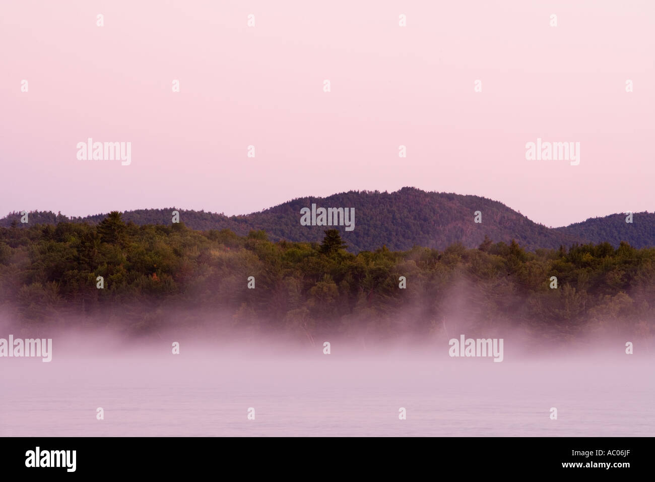 Umbagog lake state park state park hi-res stock photography and images ...