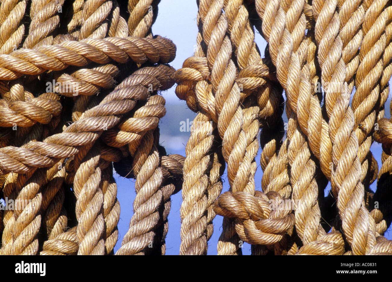 Fibre rope hi-res stock photography and images - Alamy