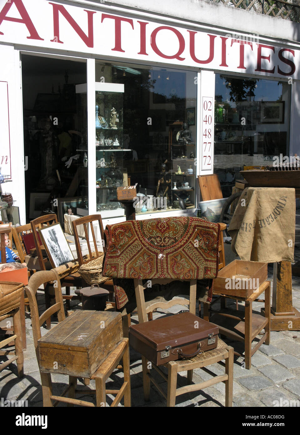 European antique furniture hi-res stock photography and images - Alamy