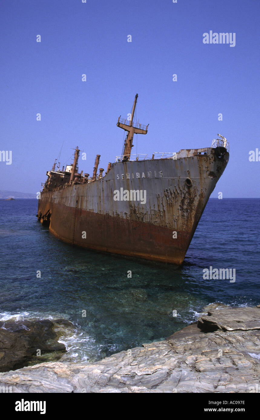 Greek ship storm hi-res stock photography and images - Alamy