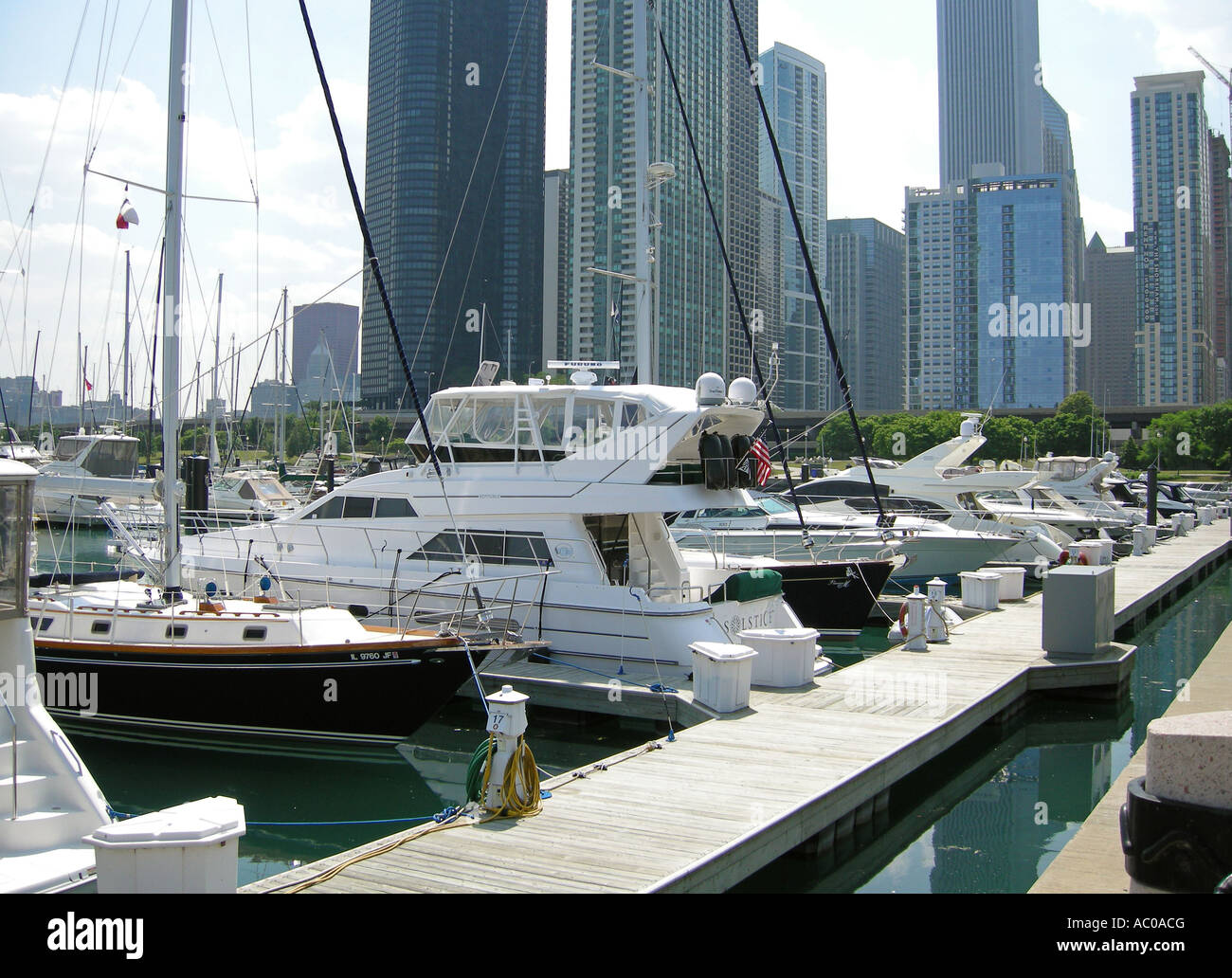 Chicago Waterfront Harbor Stock Photo - Alamy